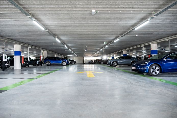 Uitbreiding van P3-parking levert 2.000 nieuwe parkeerplaatsen op ...