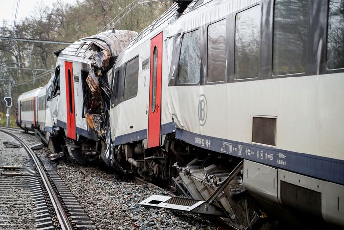 Opnieuw spoorverkeer mogelijk tussen La Louvière en Charleroi na ...
