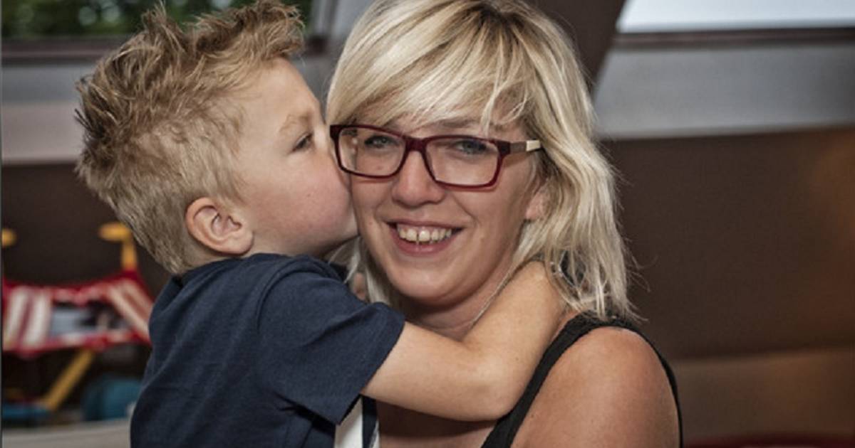 Speelplein vergeet kleuter (4) in zwembad | Binnenland | hln.be