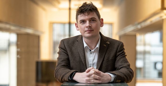 Lokeraar Alexander Van Hoecke nieuwe perswoordvoerder Vlaams Belang ...