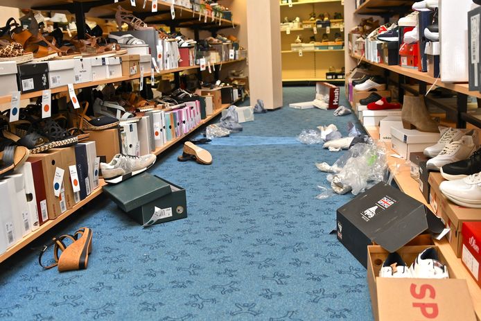 Brantano-winkels morgen vanaf 11 uur open | Binnenland | hln.be