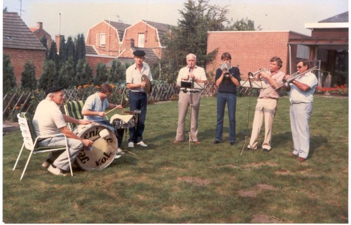 ‘De Sjores’ al veertig jaar voor mekaar | Zeeuws-Vlaanderen | pzc.nl