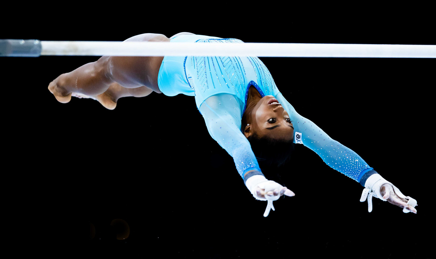Simone Biles met ‘Biles II’ terug op hoogste podium | Foto | AD.nl Simone Biles met ‘Biles II’ terug op hoogste podium | Foto | AD.nl