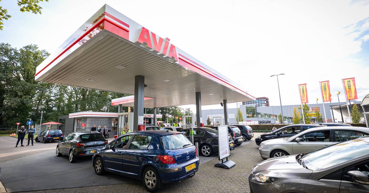 Gratis tanken bij nieuw Avia station, ludieke actie of slimme marketing ...