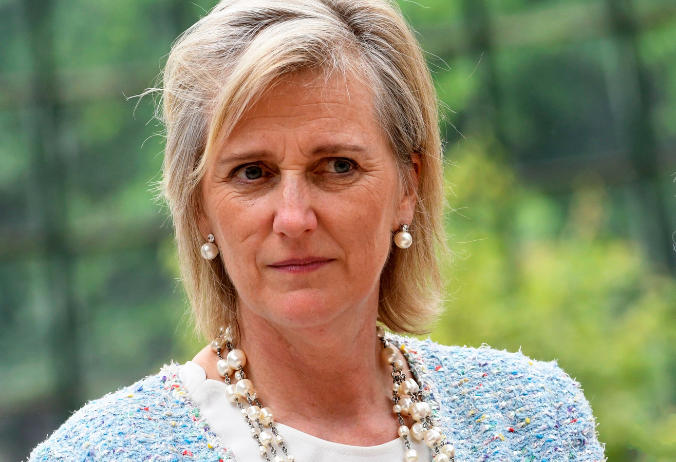 “Ze was wekenlang bedlegerig”: prinses Astrid wil comeback maken en ...