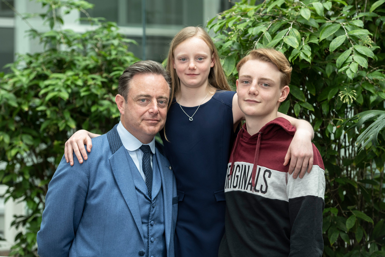 Liesbet & Simon, de jongste kinderen van Bart De Wever: “Er is niets ... Liesbet & Simon, de jongste kinderen van Bart De Wever: “Er is niets ...