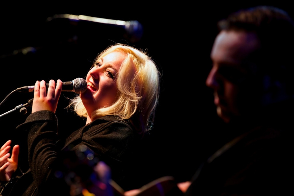 Singer-songwriter Joris Dee wint BN DeStem Cultuurprijs in Chassé ...