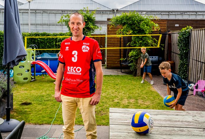 Richard Rademaker (40) nam zes jaar geleden afscheid, maar is nu terug ...