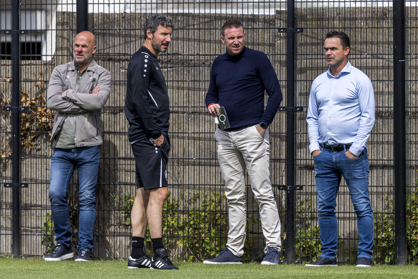 Mark van Bommel rekent in Antwerpen op Marc Overmars: ‘In mijn PSV-tijd ...