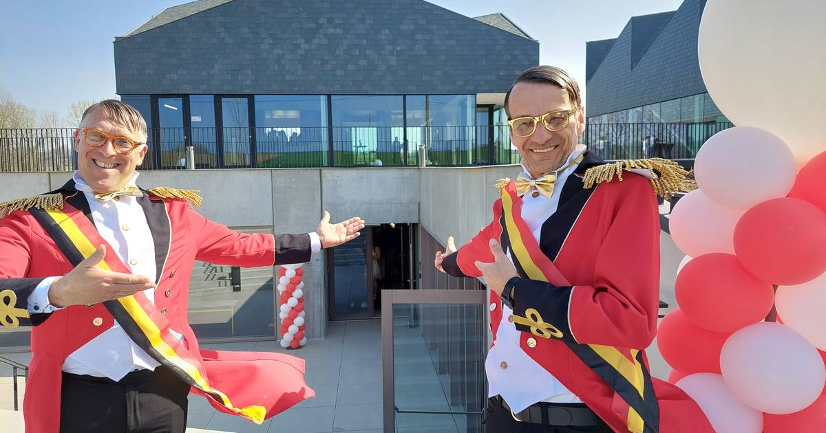 Jonge nachtelijke vandalen gingen aan de haal met laptops en ...