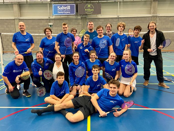 24 uur lang badmintonnen voor het goede doel: “Van 11 uur ‘s avonds tot ...