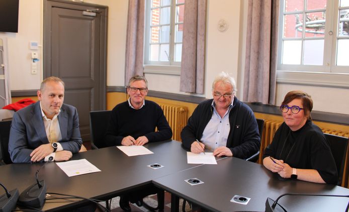 Nu ook officieel: buurgemeentes Ranst en Wommelgem gaan nauwer ...