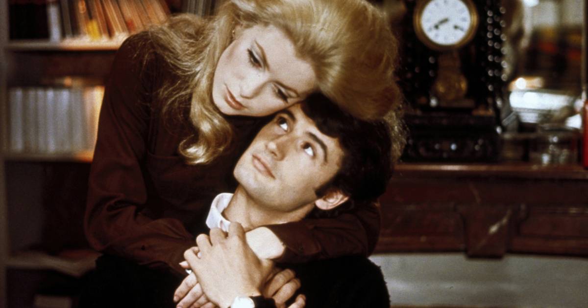 Belgische acteur Roger Van Hool overleden op 82-jarige leeftijd | BV ...