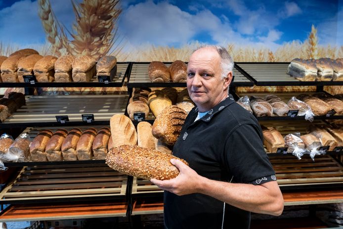 Bakker Robbert is blij, na politiek getouwtrek krijgt hij steungeld ...