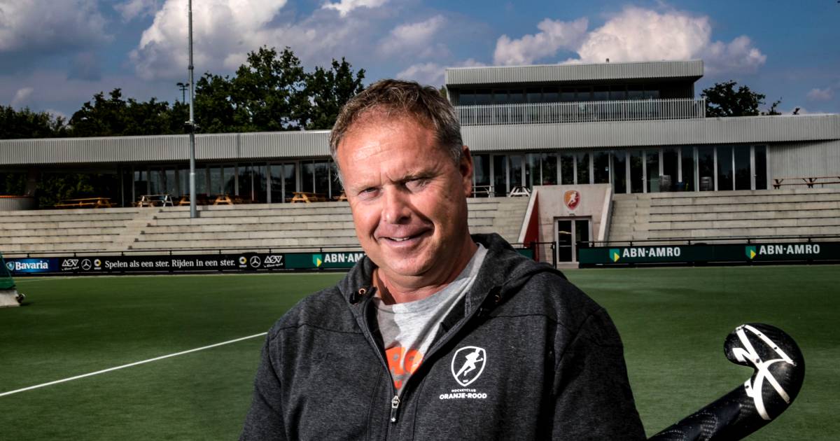 Oranje-Rood-coach Roger van Gent leert ook van zijn spelers | Hockey ...