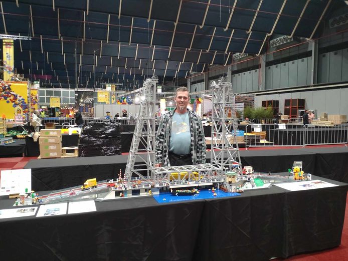 Erwin pronkt met hefbrug van Boskoop bij LEGO World: ‘Duizenden ...
