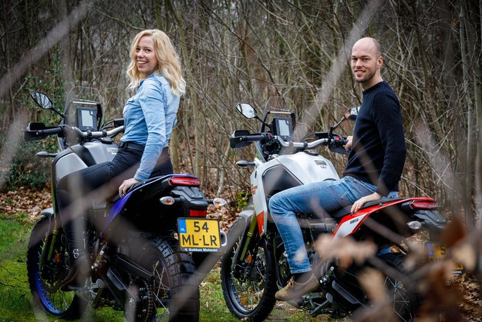Jessica en Maarten zeggen hun baan op voor ultieme motorrit: ‘Het ...