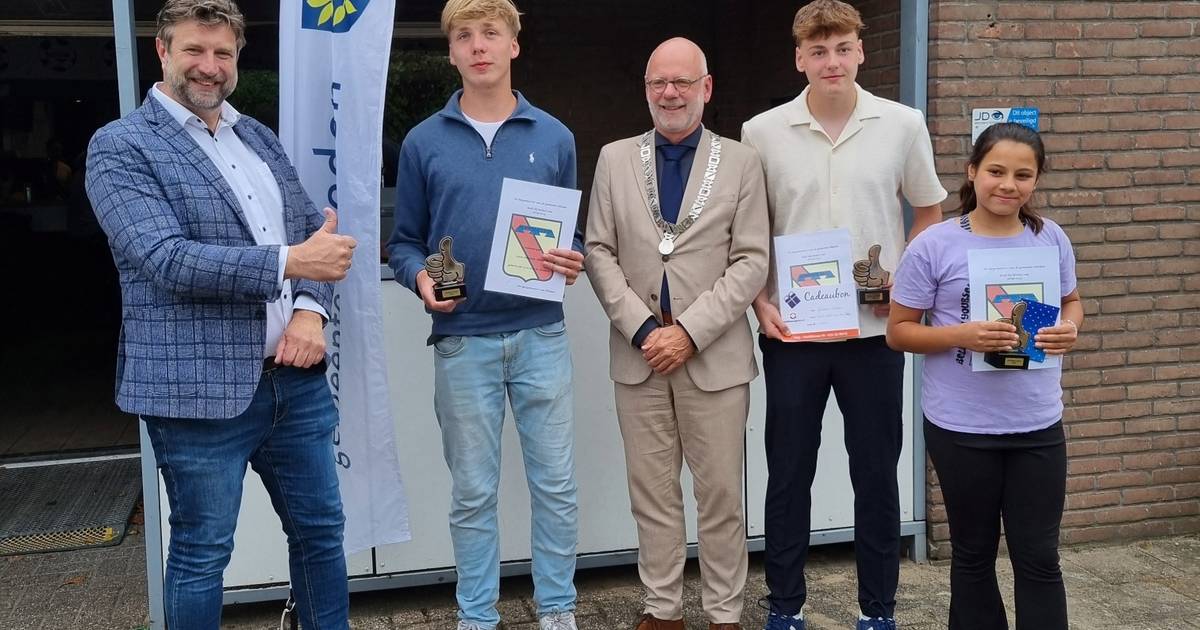 Abdul Kader (12) postuum onderscheiden met Rhedense Kanjer, zus Samah ...