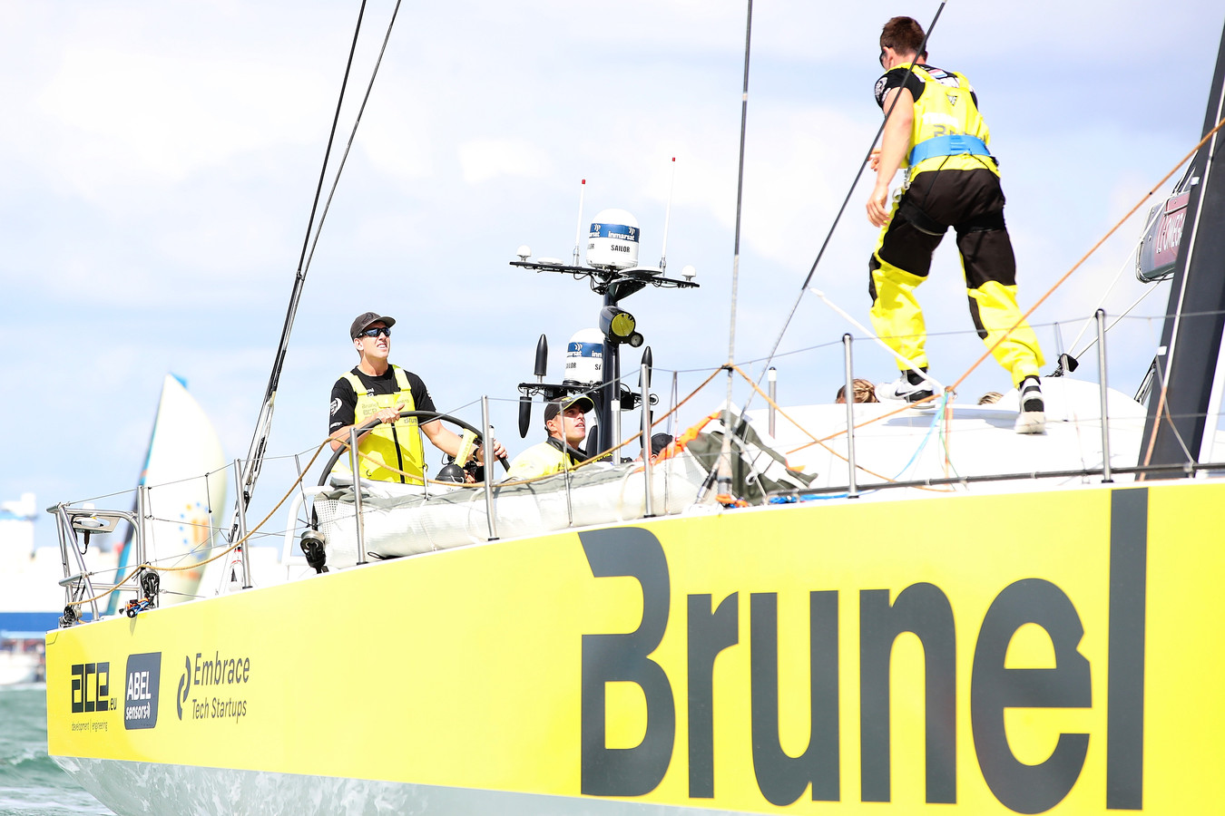 Team Brunel aan kop op weg naar Kaap Hoorn | Foto | AD.nl
