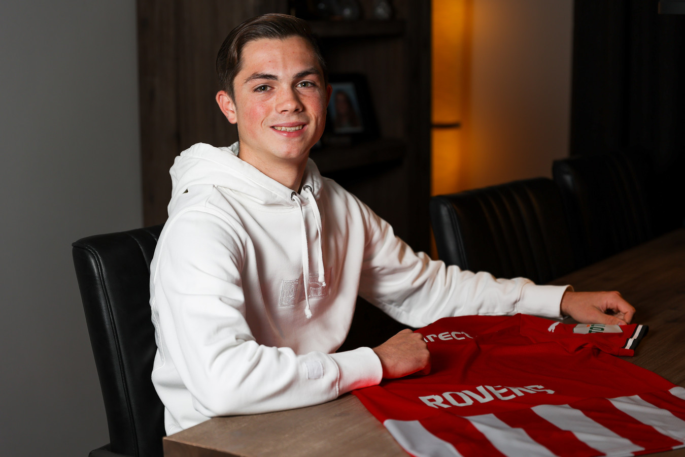 Het kleine menneke uit Esch is gegroeid bij PSV: ‘Vroeger was ik bang ...