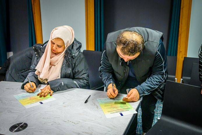 Hana, Mahmoud en nog 115 nieuwkomers zijn Roosendaal dankbaar: ‘Ik wil ...