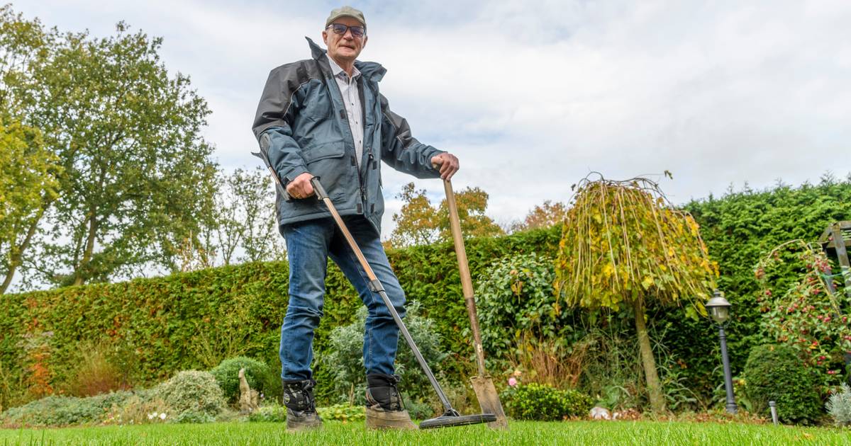 Arie gaat al sinds de jaren 80 op pad met zijn metaaldetector: ‘Het ...