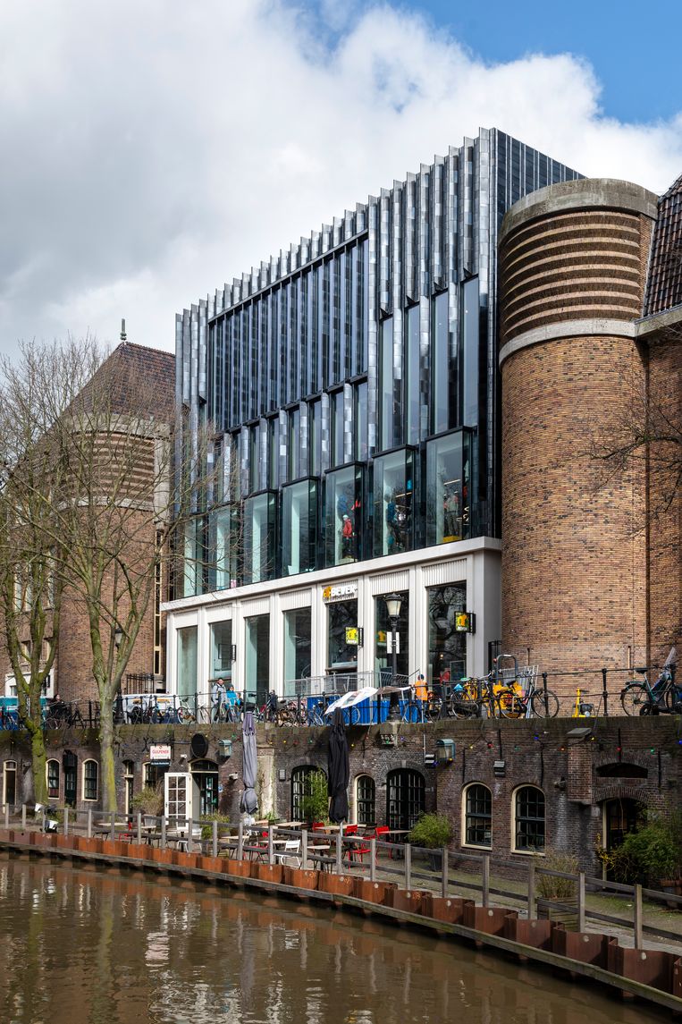 Het vernieuwde postkantoor in Utrecht moet een bibliotheek zijn zonder ...