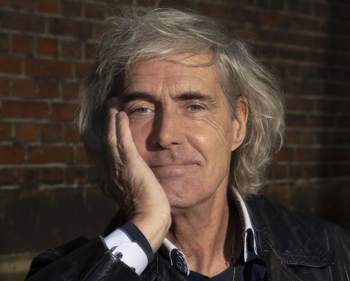 Ex-manager plukte ‘Annabel’-zanger Hans de Booij van straat: ‘Ik kreeg ...