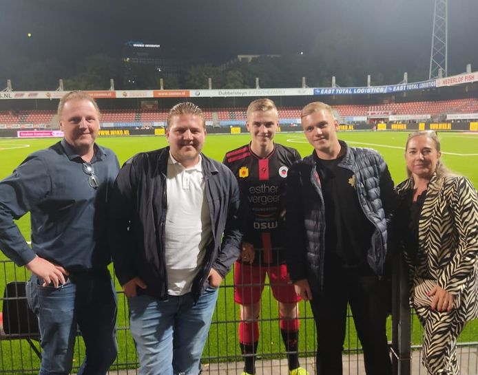 Ron heeft vijf voetbalzonen: ‘Straks vier kampioenen? Dat gebeurt niet ...