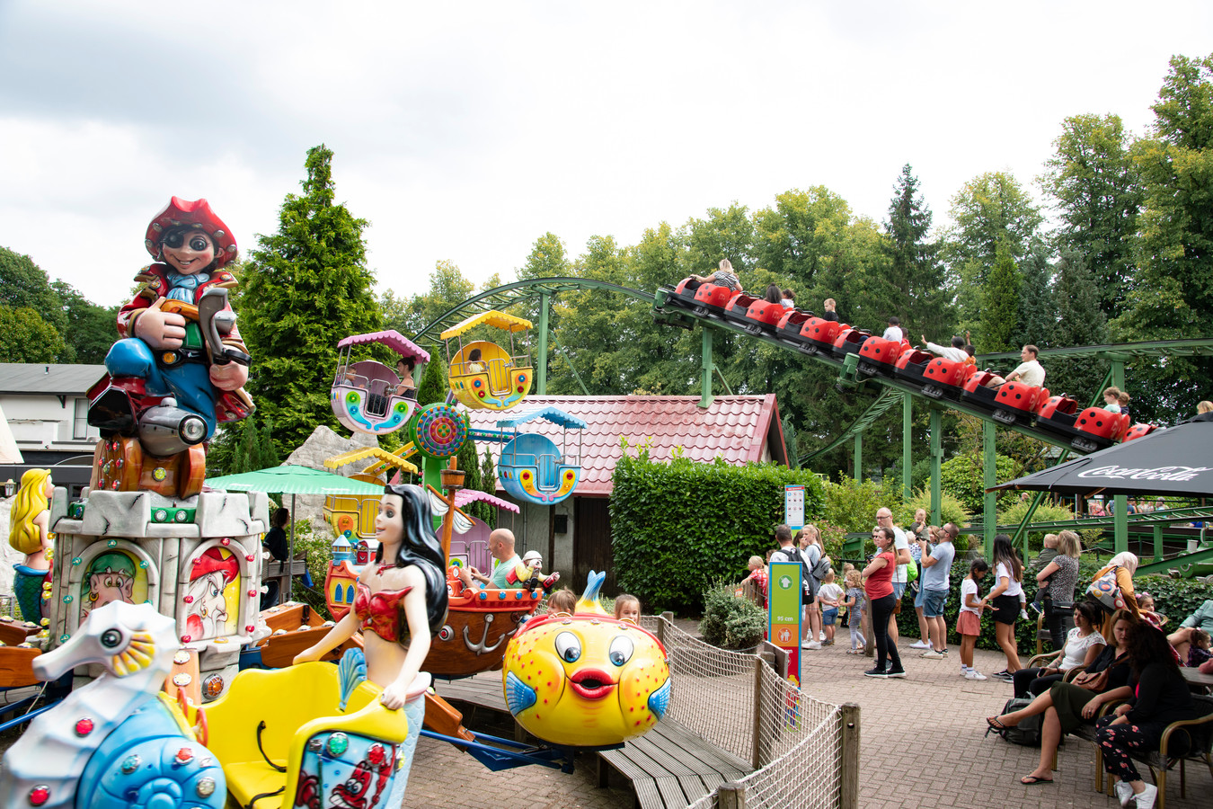 Pretpark Tivoli even zonder stroom, storing inmiddels verholpen | Foto ...