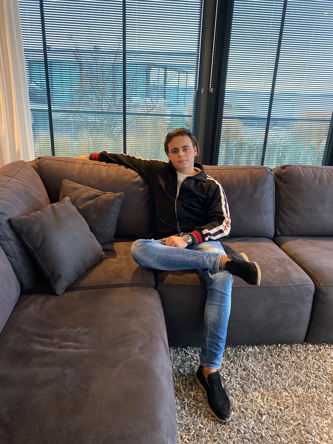 Een winkel sluiten, een andere openen, Dylan (20) uit Vlissingen deed ...