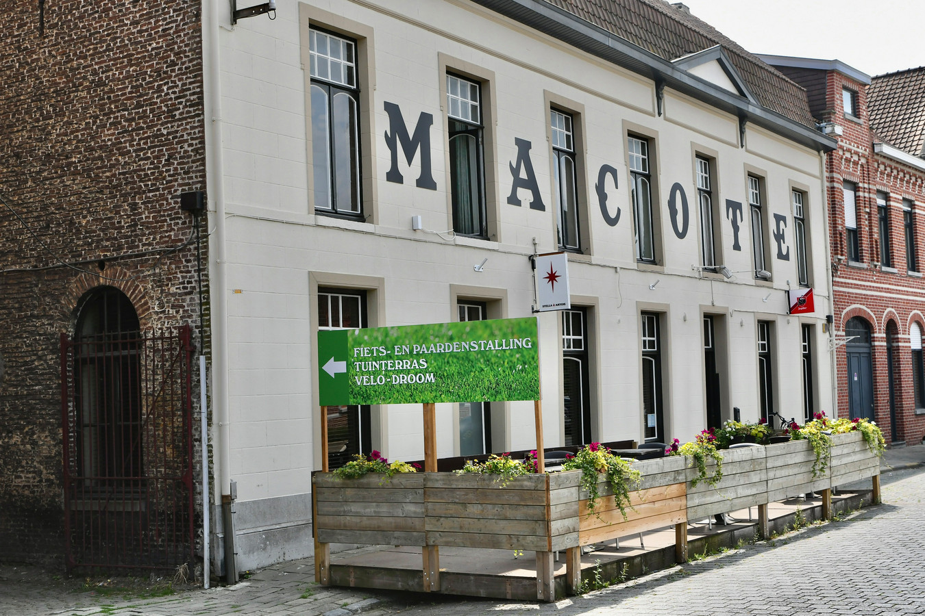 Velodroom en gekke fietsen achteraan café De Macote: “Het gaat om een ...