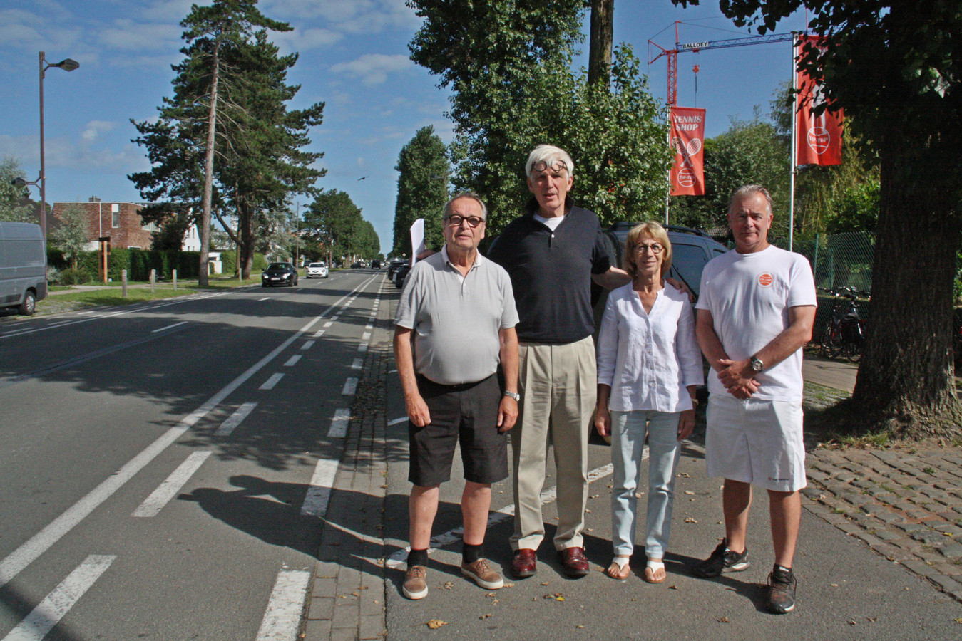 Buurtbewoners Leopold II-laan starten petitie tegen geplande heraanleg ...