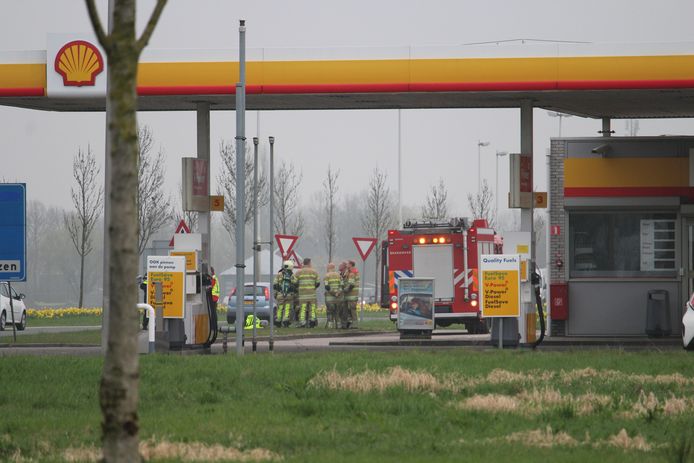 Gaslek bij Shell-station blijkt loos alarm | Woerden | AD.nl