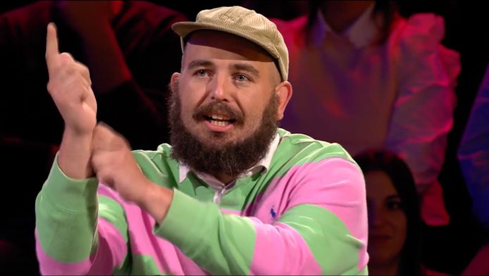 Het bijzondere taaltje van Acid en een kandidaat faalt op een cruciaal ...