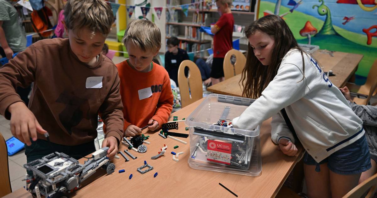 IN BEELD. Kinderen maken kennis met techniek en wetenschap tijdens ...