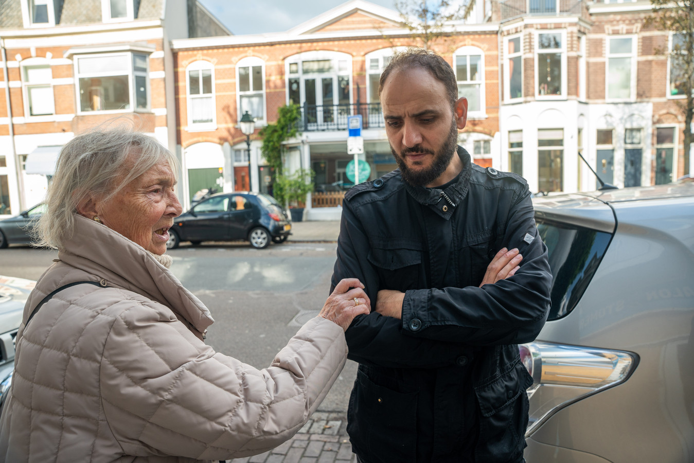 Buurt leeft mee na brand familiewasserette: ‘Abdur werkt ontzettend ...
