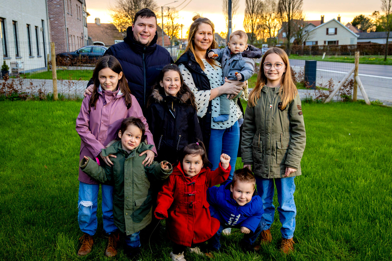 Nena en Kevin hebben 7 kinderen. Hoeveel kost dat? “Ja, wij gaan met ...