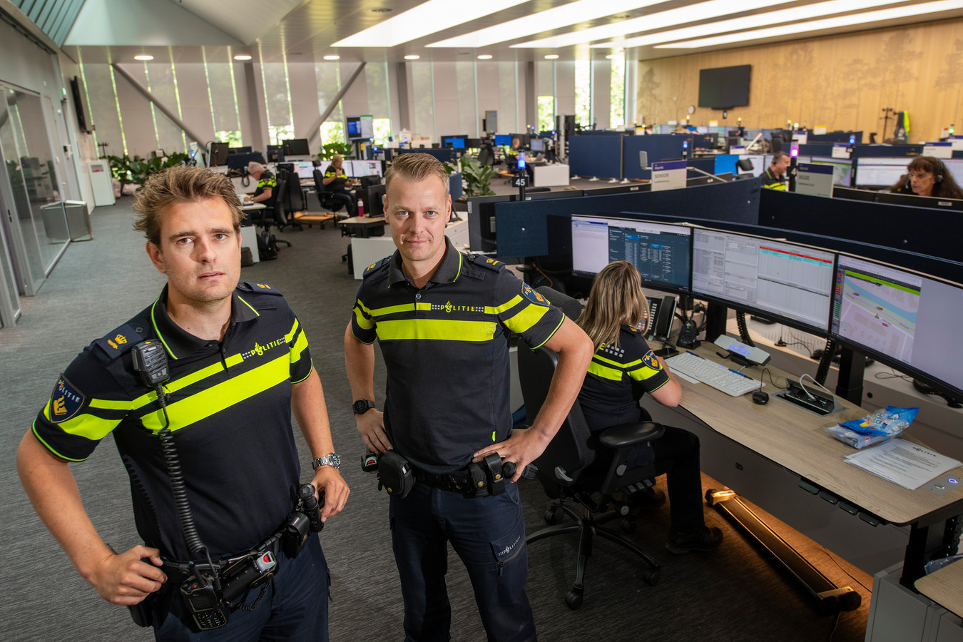 Hier komen de heftigste telefoontjes binnen, en iedere seconde telt ...