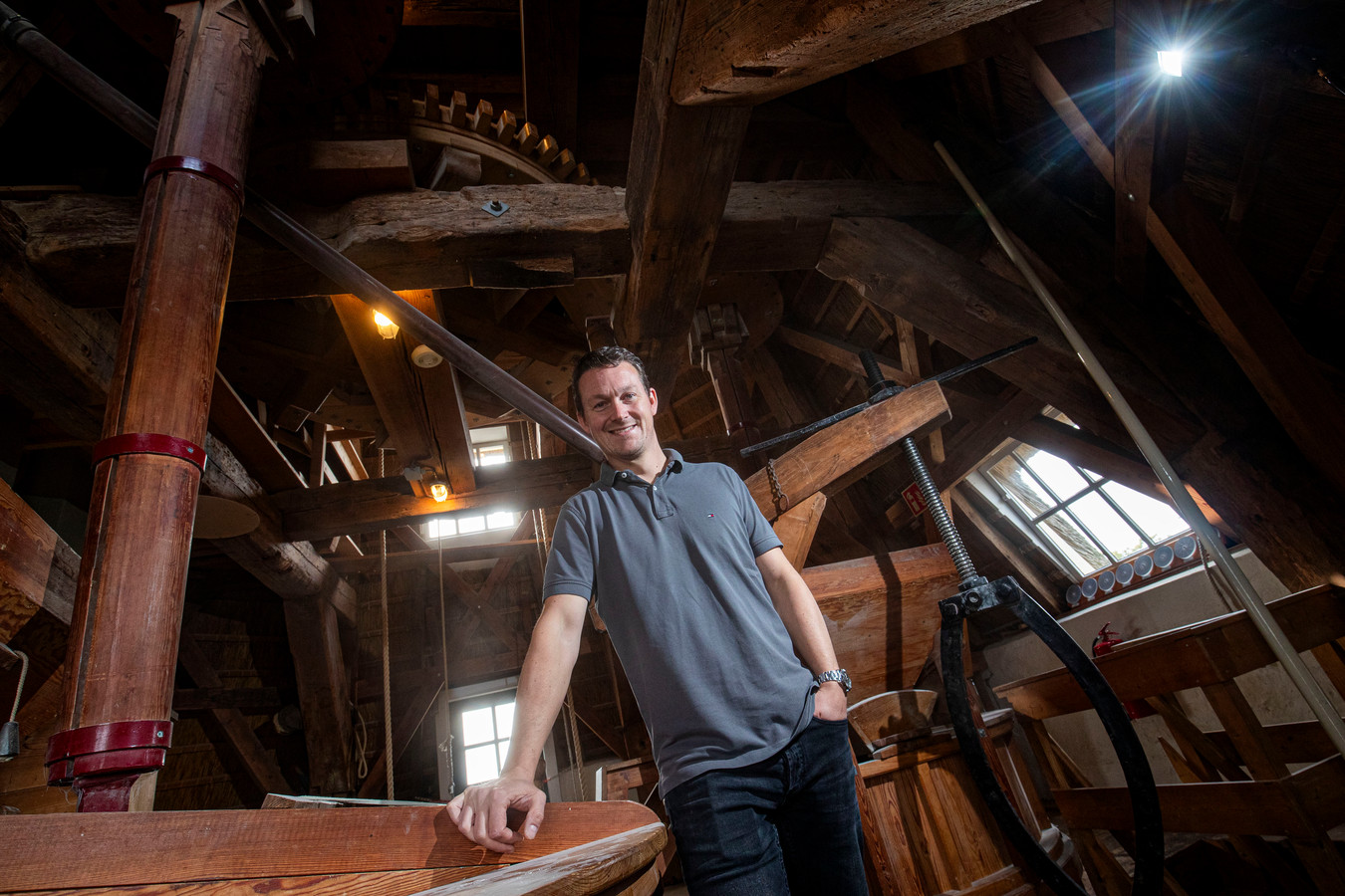 Johan (39) is verzot op monumenten en koopt ze op: ‘Deze molen was ...