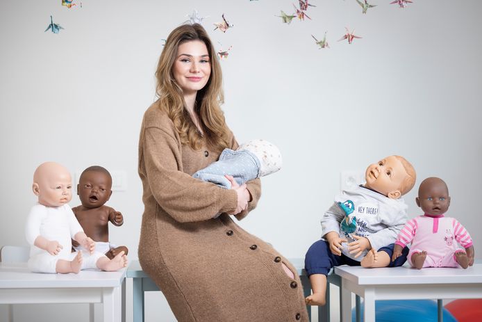 Liesl (26) verdient 3.000 à 3.300 euro netto als zelfstandig ...