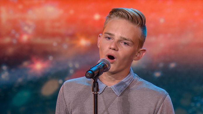 Steff Philipsen (20) blies in 2015 iedereen omver in Belgium’s Got ...