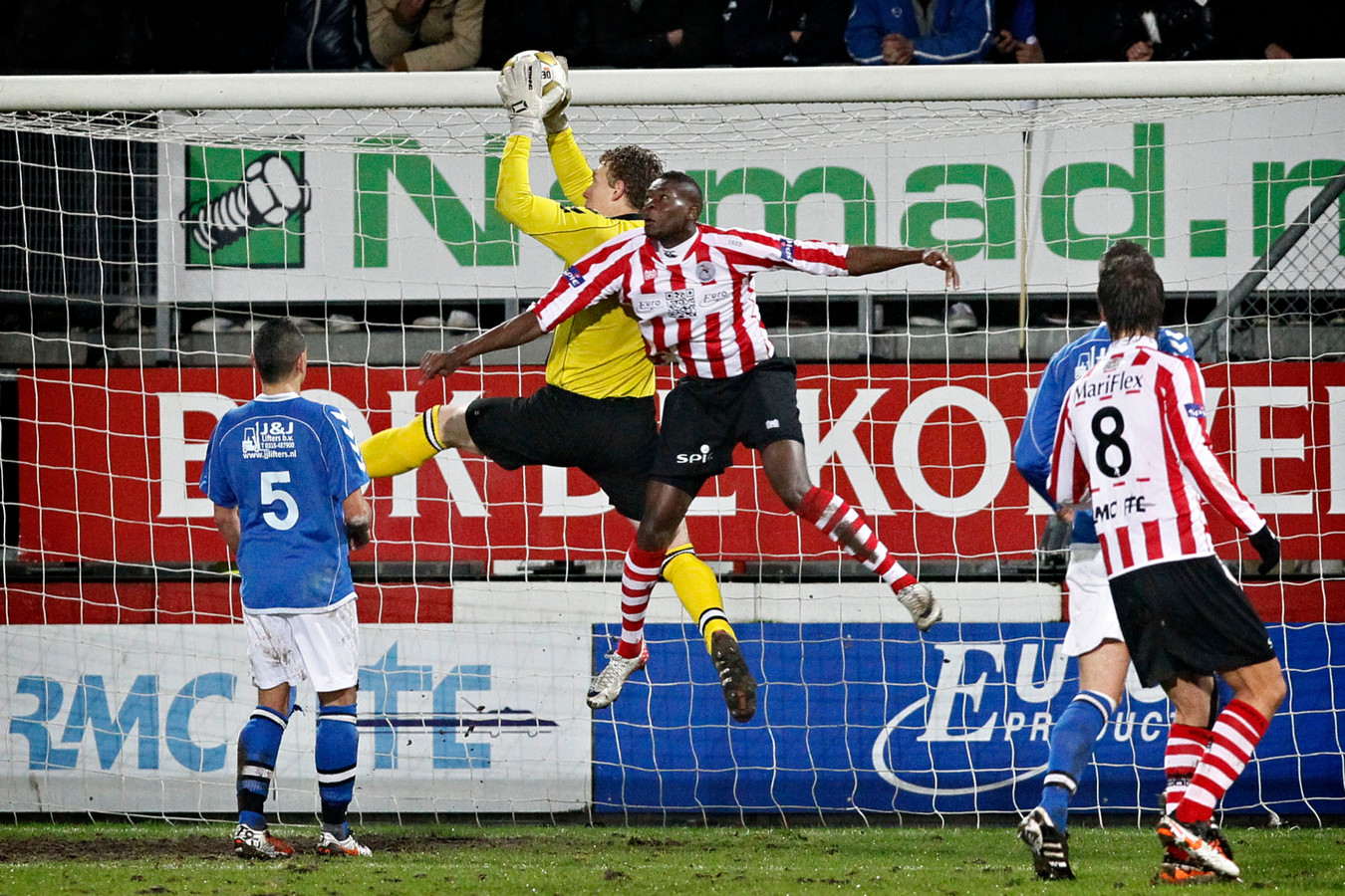 Doelman Jansen verlaat GVVV na elf jaar met pijn in zijn blauwe hart ...