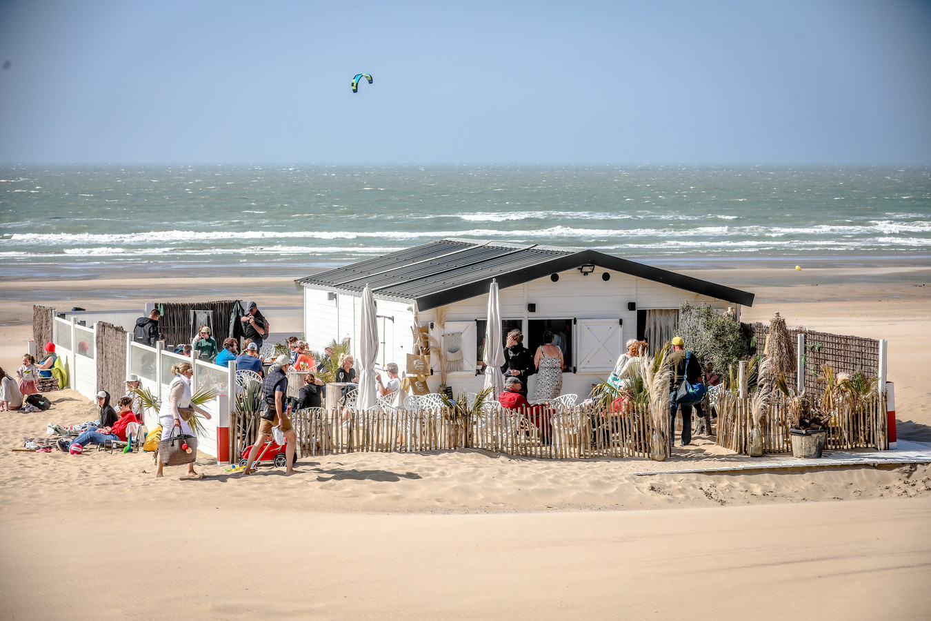 10 strandbars aan de kust waar je deze zomer moet geweest zijn: van een ...