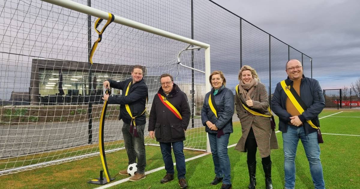 Vernieuwd jeugdvoetbalcomplex Diegem Sport geopend en heet voortaan ...