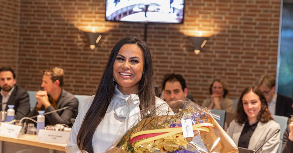 Shalandra (26) geïnstalleerd als nieuwe wethouder in Vijfheerenlanden ...
