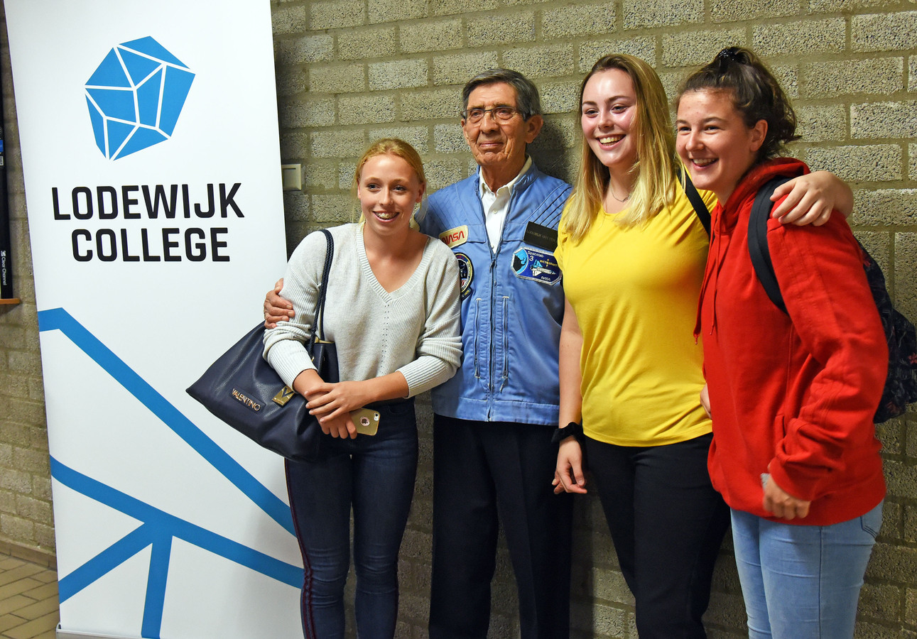 Grote zorgen en woede over besluit Lodewijk College om leerlingen te ...