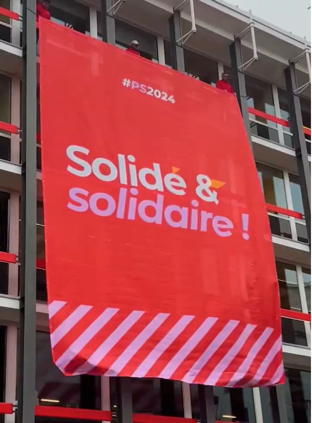 Le PS lance sa campagne sous le slogan “Solide & solidaire” | Foto ...