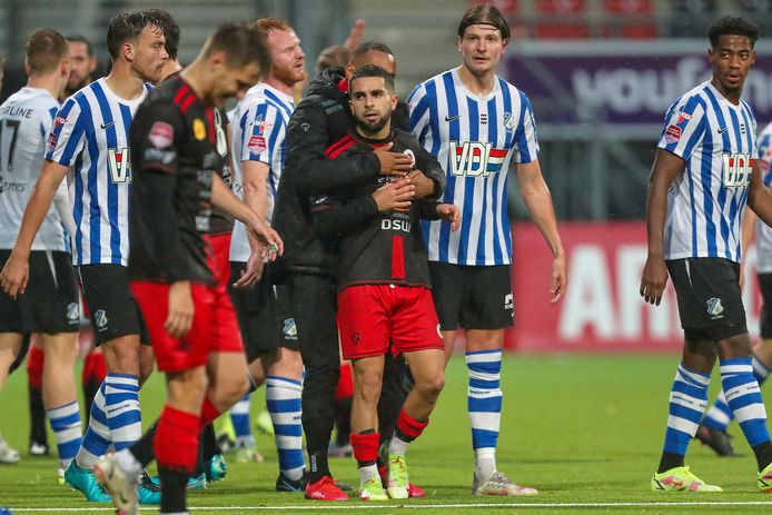 Azarkan in beroep tegen schorsing: aanvaller moet vrezen voor twee ...