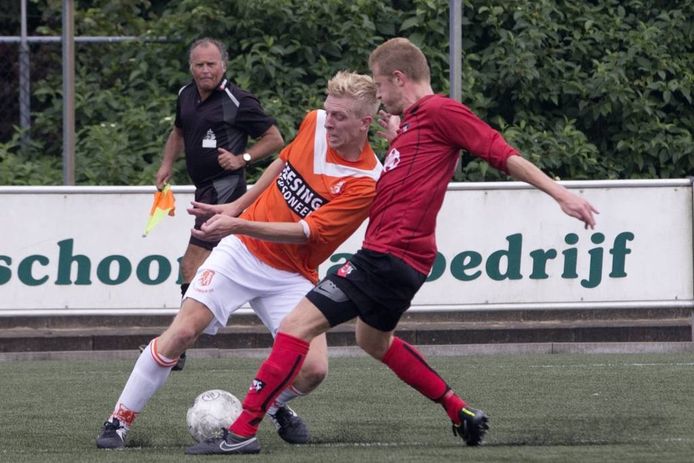 Goal Longa'30-aanvaller Tim Bader is moment van het jaar (video ...